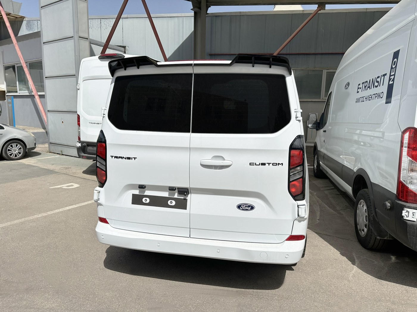 Roof Spoiler V.2 Barn Doors Ford Transit Custom Mk2 (2023 ...