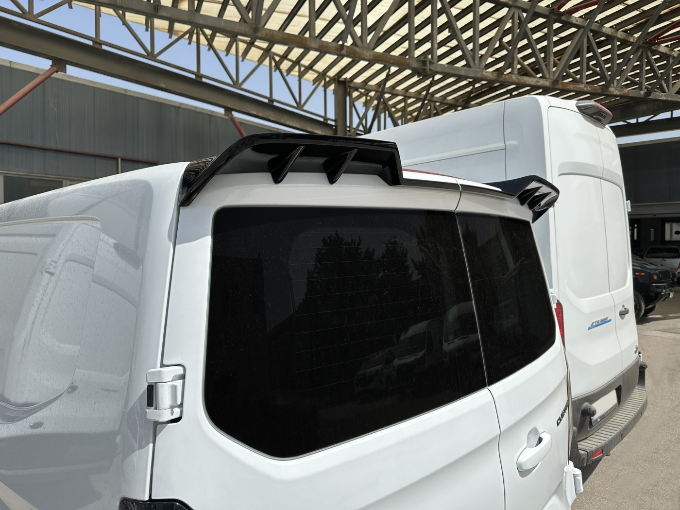 Roof Spoiler V.2 Barn Doors Ford Transit Custom Mk2 (2023 ...