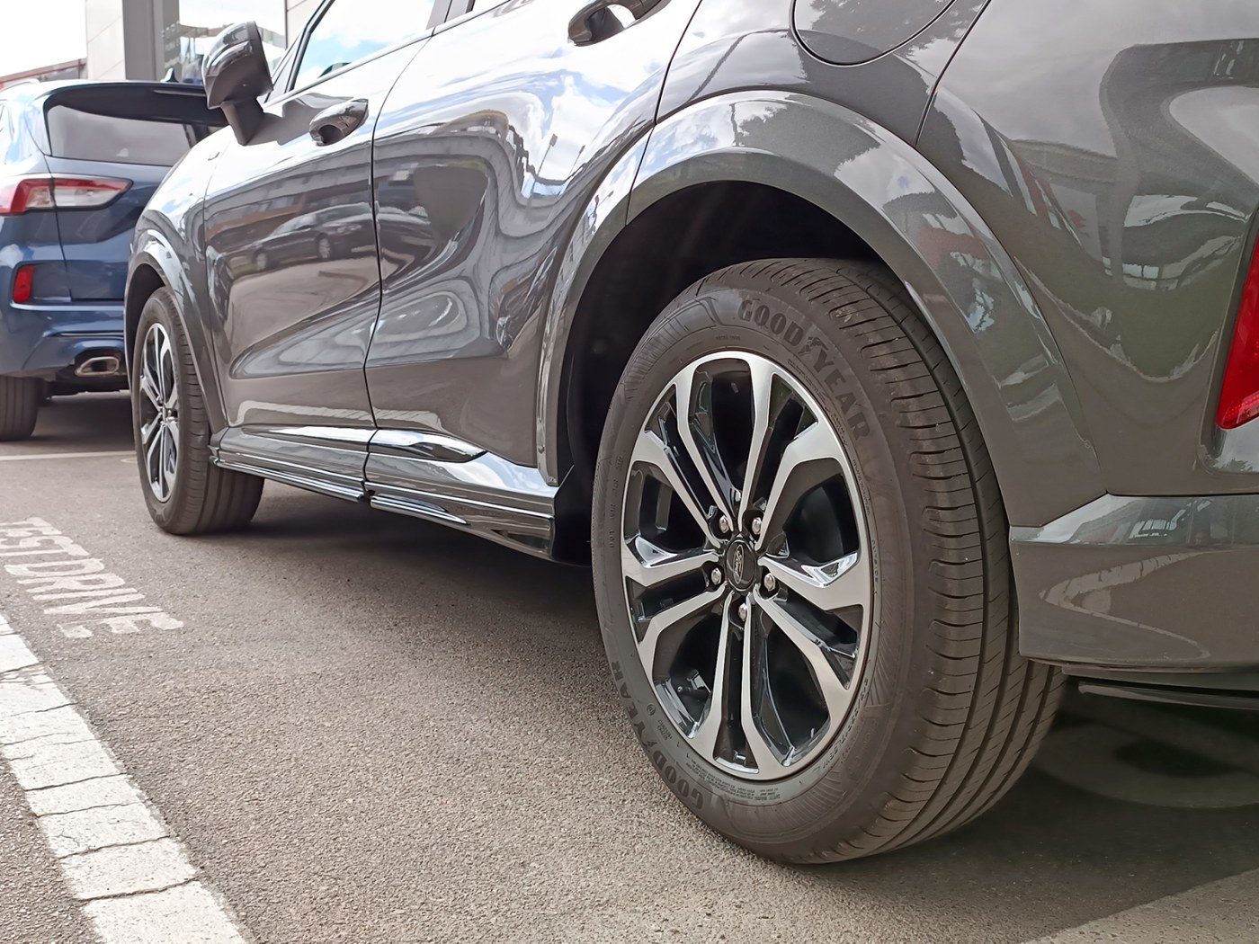 Side Skirts Ford Puma ST-Line (2019-) | Motordrome Design