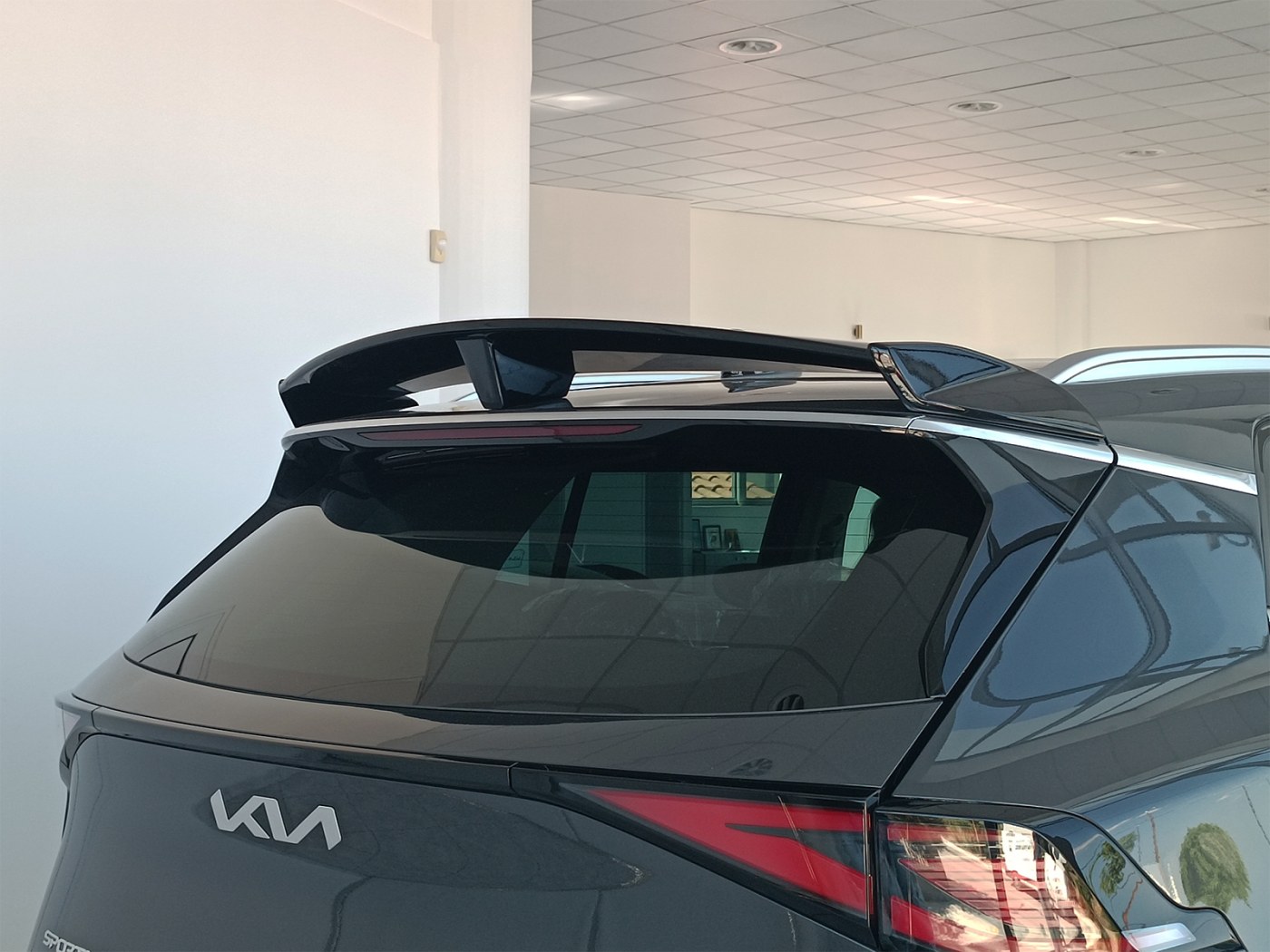 Roof Spoiler Kia Sportage Mk5 (2021-) | Motordrome Design