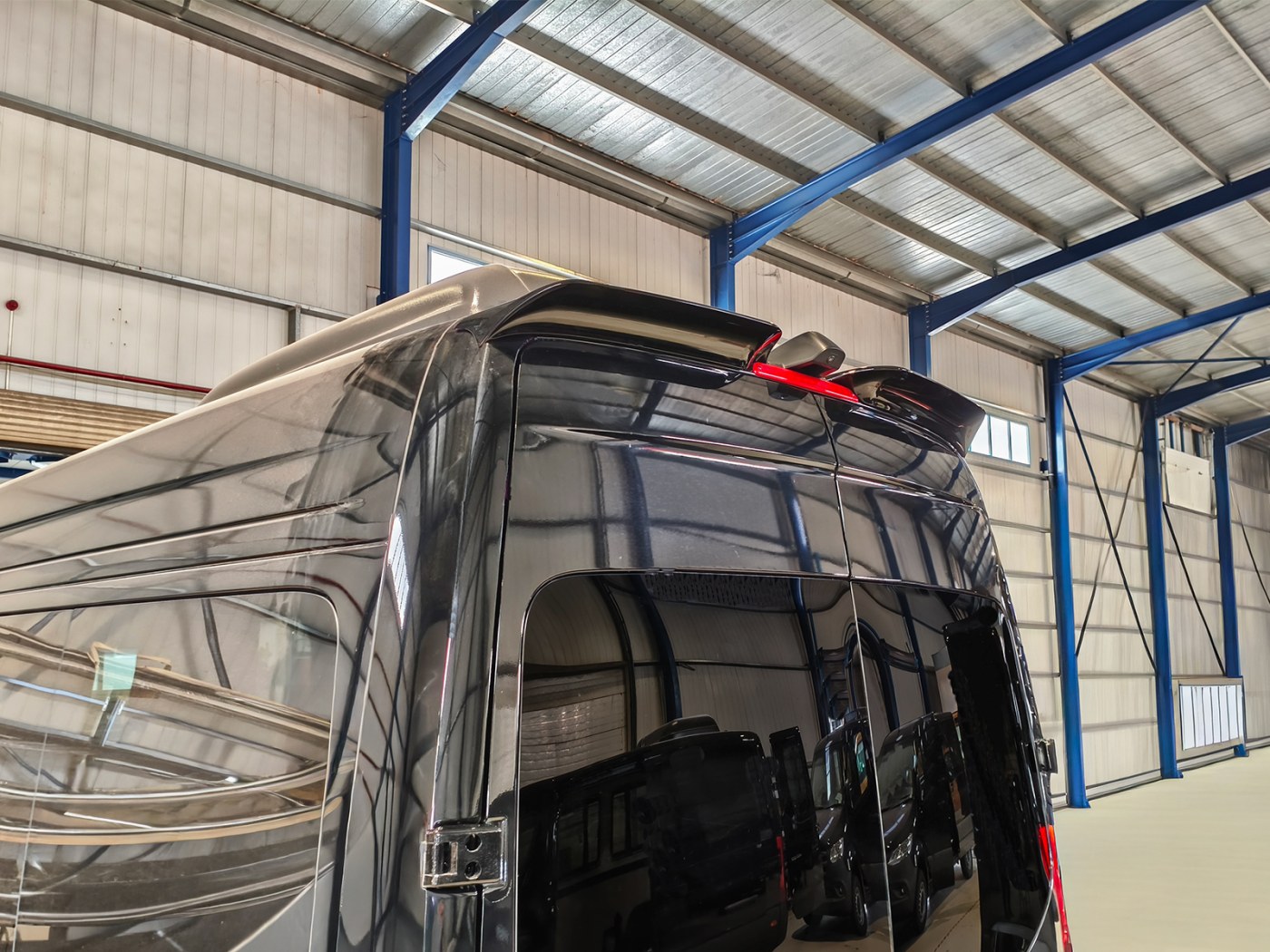 Roof Spoilers Barn Doors Mercedes Sprinter H2 Mk2 / Mk3 / Volkswagen ...