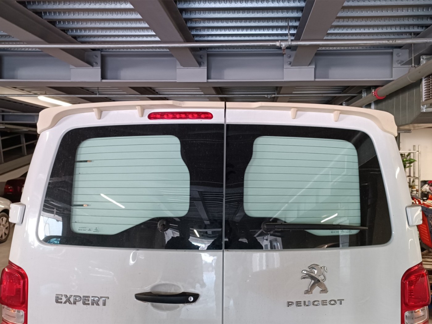 Roof Spoiler V.2 Barn Doors Opel Vivaro C (2019-) | Motordrome Design