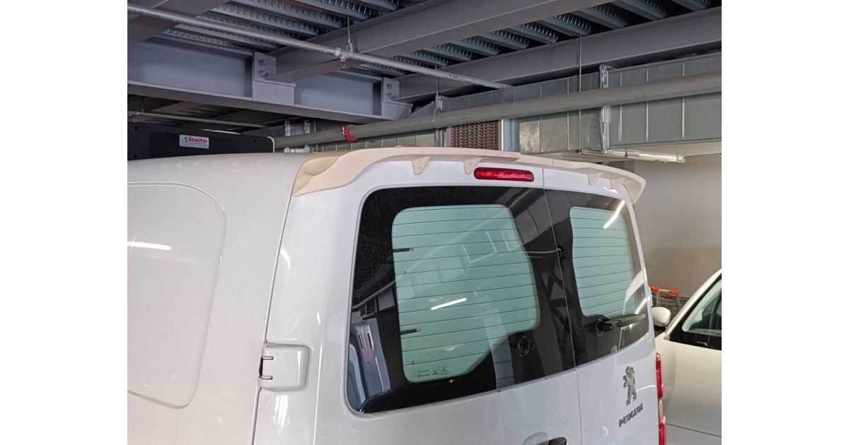 Roof Spoiler V.2 Barn Doors Opel Vivaro C (2019-) | Motordrome Design