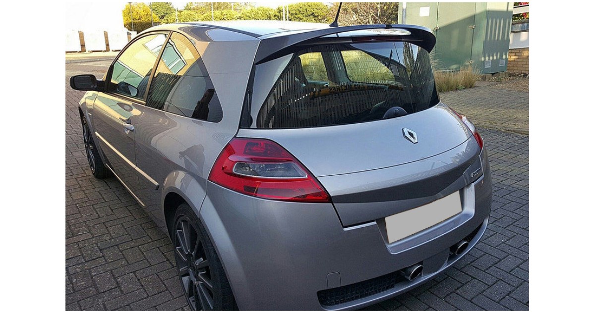 Roof Spoiler Renault Megane Mk2 Hatchback (2002-2008) | Motordrome Design