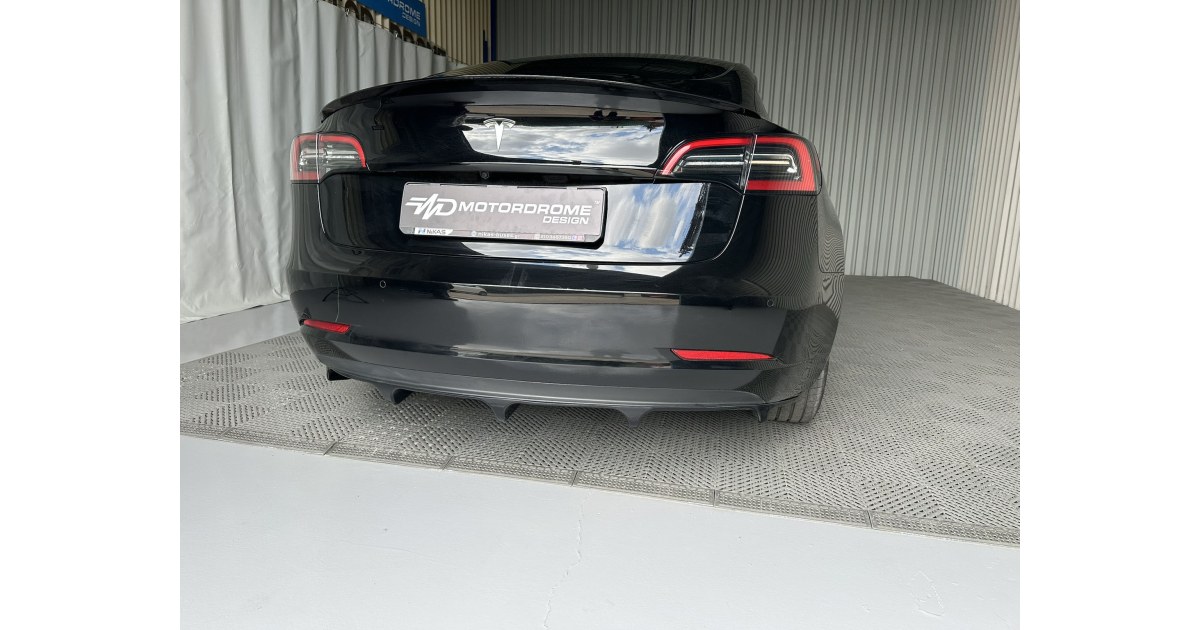 Rear Diffuser Tesla Model 3 | Motordrome Design