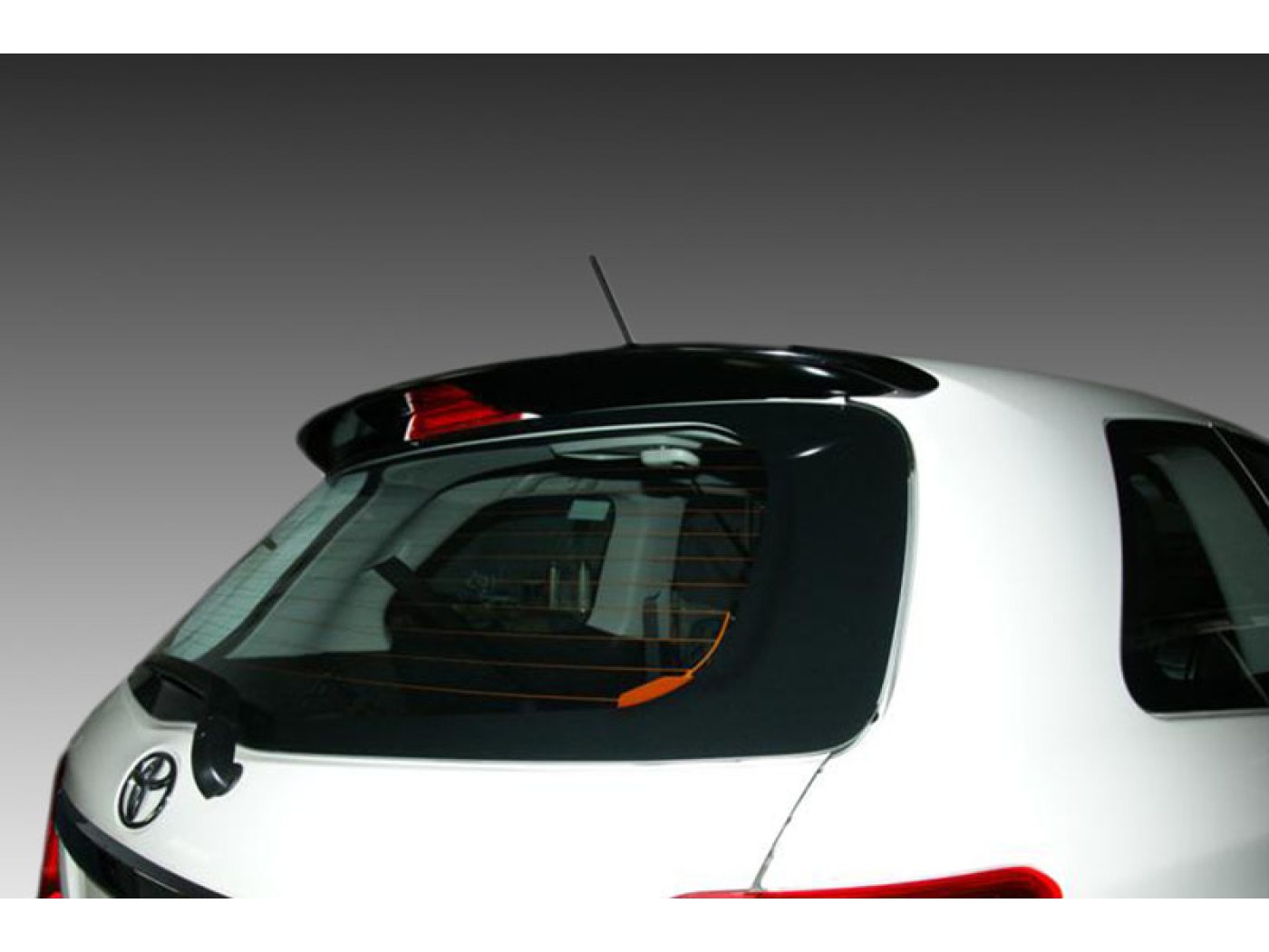 Roof Spoiler Toyota Yaris Mk3 Facelift (2014-2020) | Motordrome Design