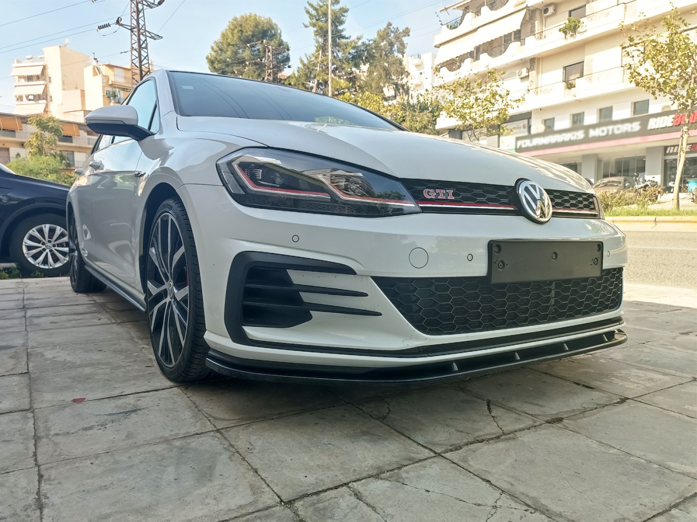 Front Splitter Volkswagen Golf Mk7 Facelift GTI | Motordrome Design