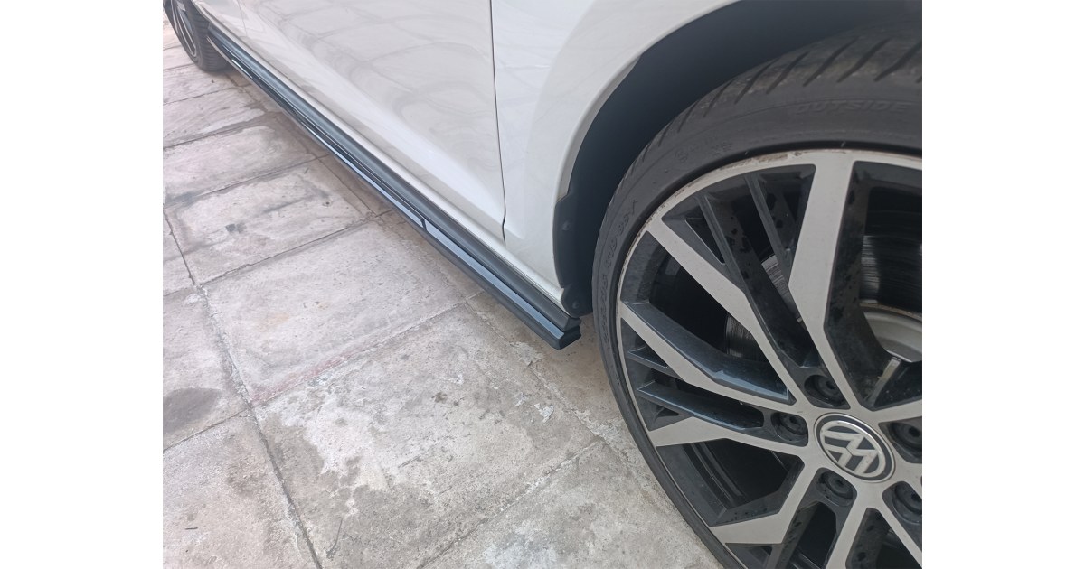 Side Skirts Extensions Volkswagen Golf Mk7 / MK7 Facelift GTI ...