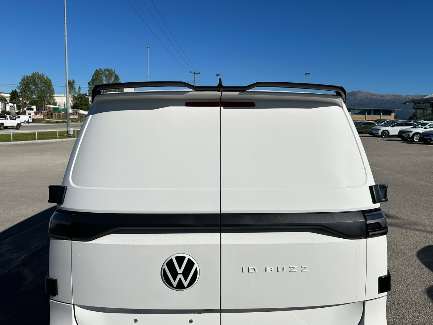 Roof Spoiler Barn Doors Volkswagen ID. Buzz | Motordrome Design