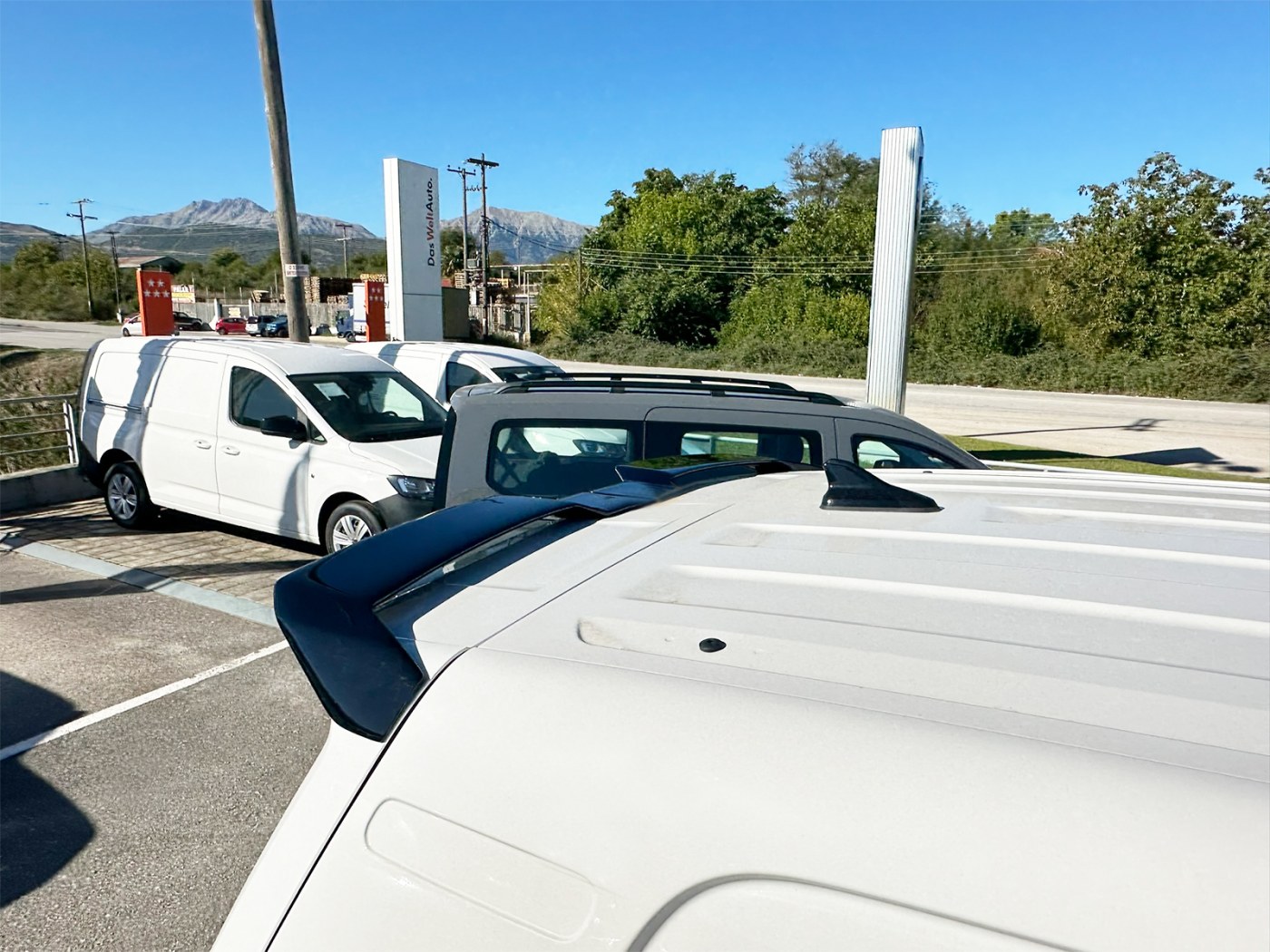 Roof Spoiler Barn Doors Volkswagen ID. Buzz | Motordrome Design