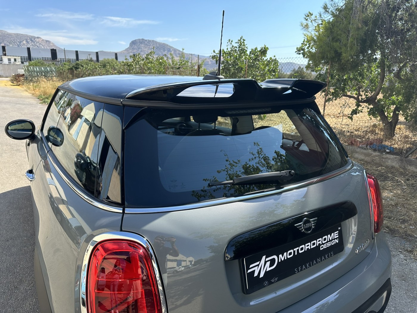 Mini cooper roof spoiler store